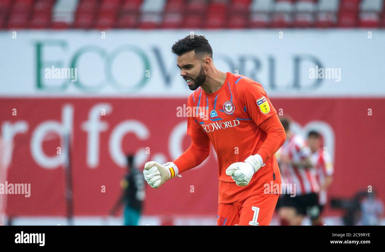 London, UK. 29th July, 2020. Goalkeeper David Raya celebrates a ...