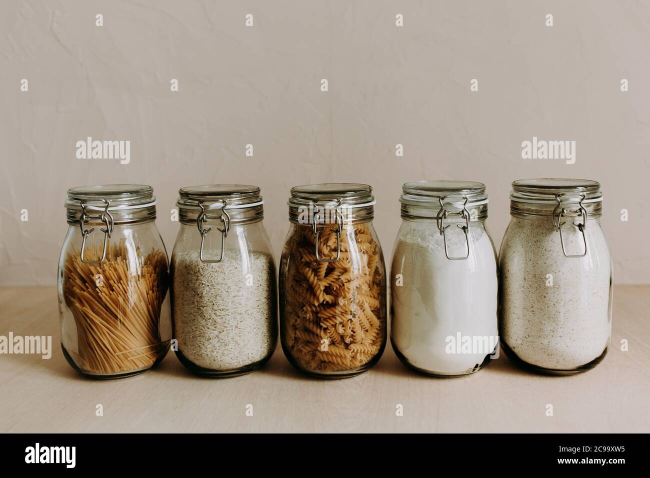 Food glass container hi-res stock photography and images - Alamy