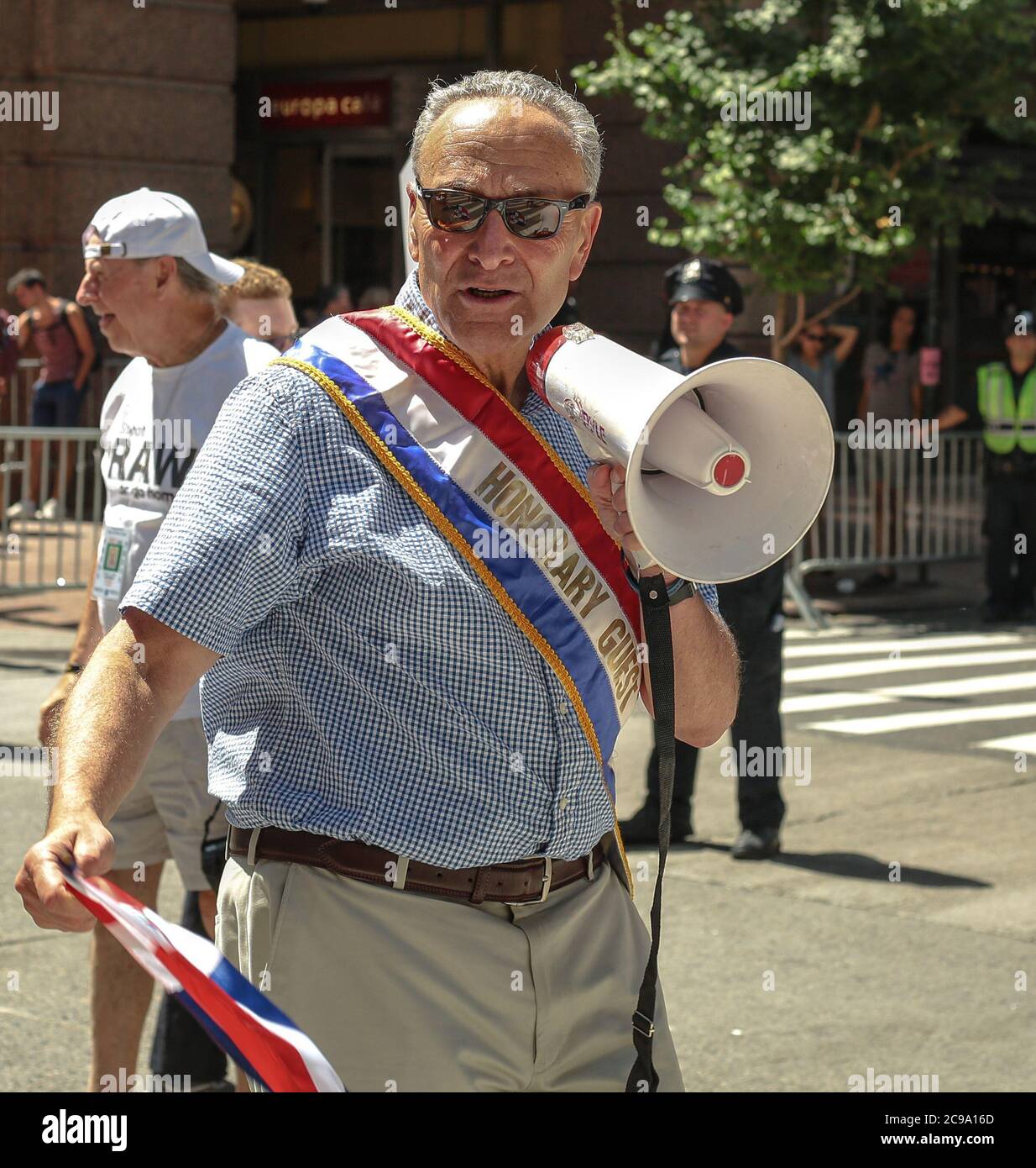 Chuck schumer speaking nyc hi-res stock photography and images - Alamy