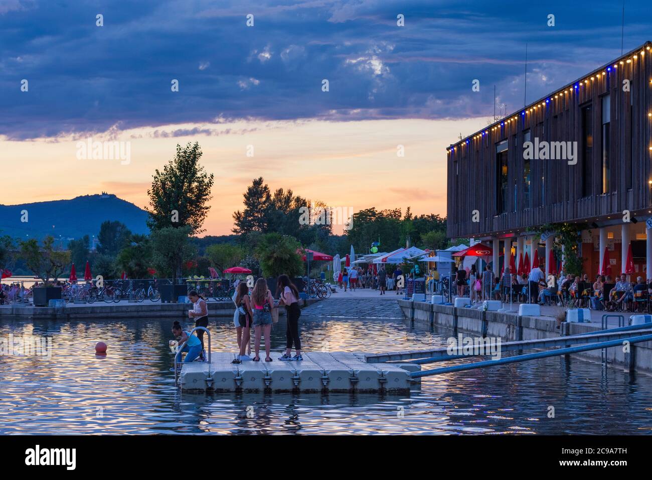 Wien, Vienna: river Neue Donau (New Danube), CopaBeach (Copa Beach ...