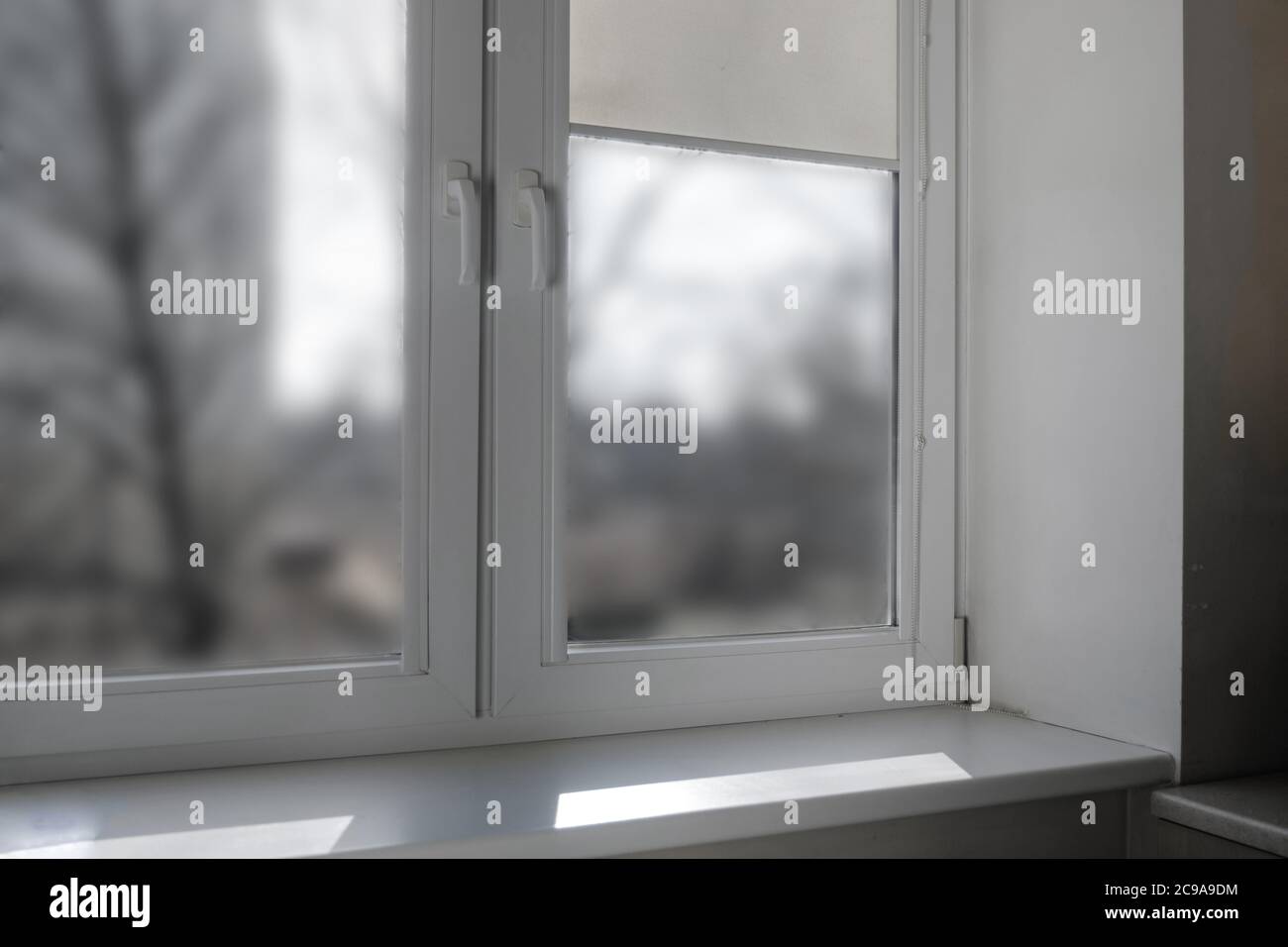 White room and window. Empty window with a sill and shutters Stock ...