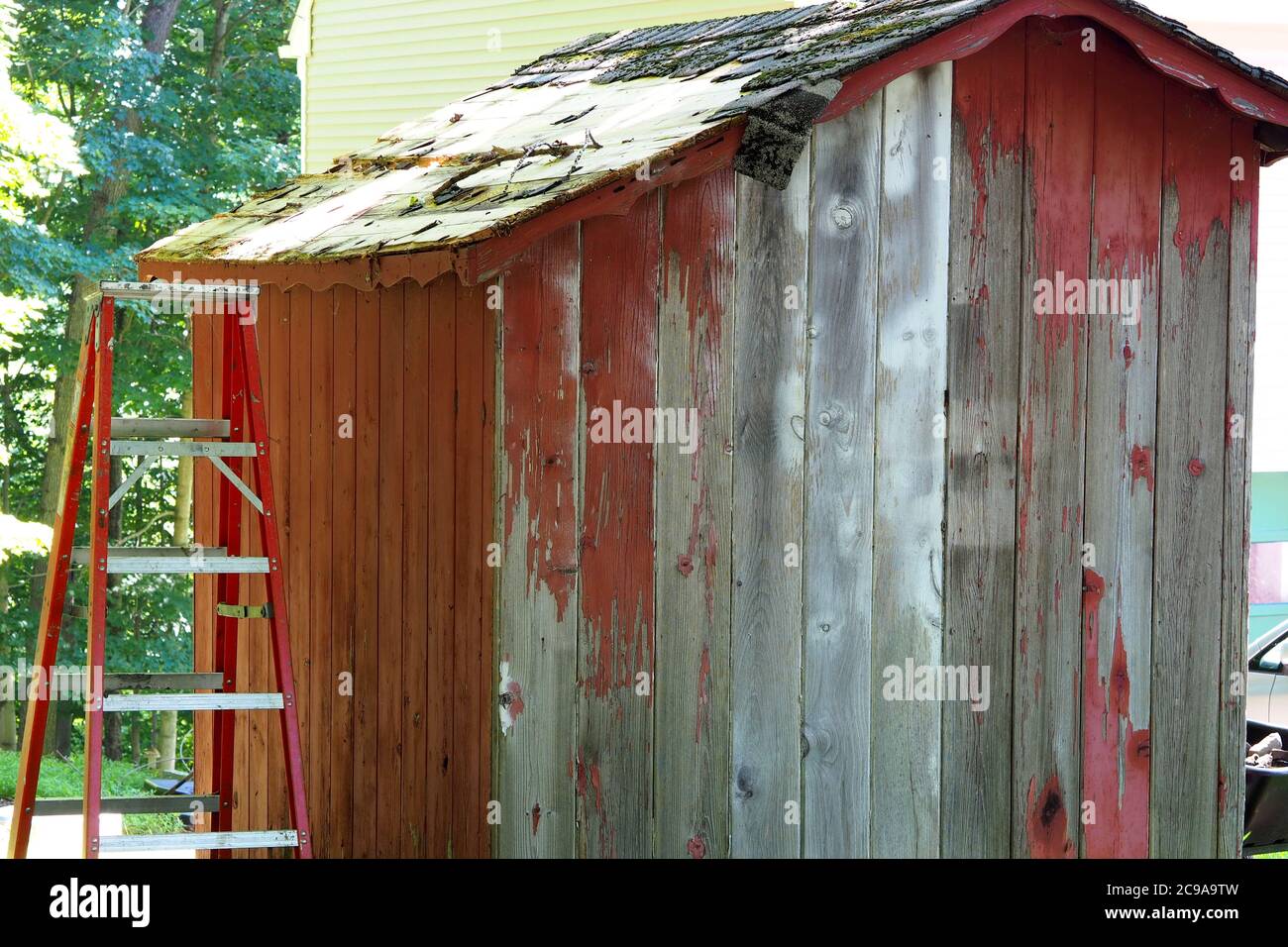 Red Shed High Resolution Stock Photography and Images - Alamy
