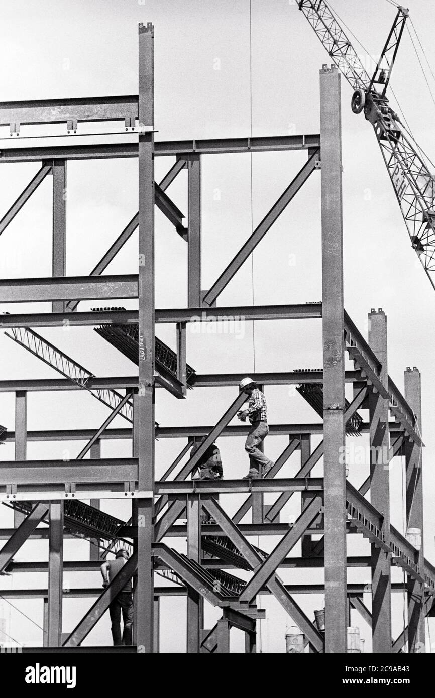 1970s Men Working High Resolution Stock Photography and Images - Alamy
