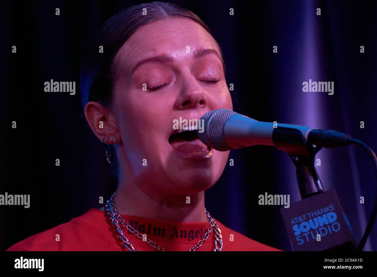 Tove lo singer hi-res stock photography and images - Alamy