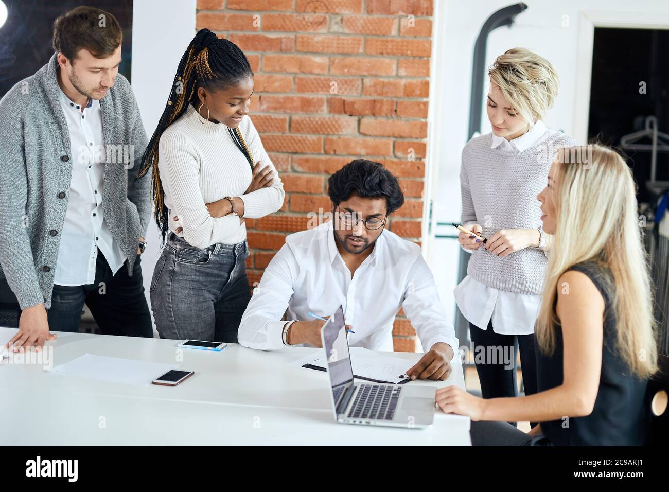 Person providing a service hi-res stock photography and images - Alamy