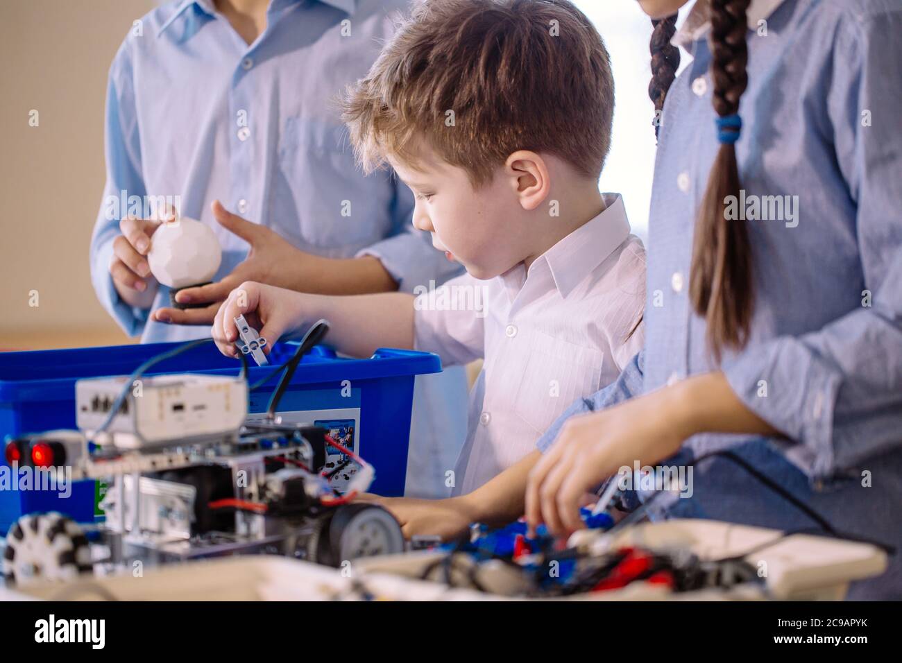 Robot educational interactive hi-res stock photography and images - Alamy