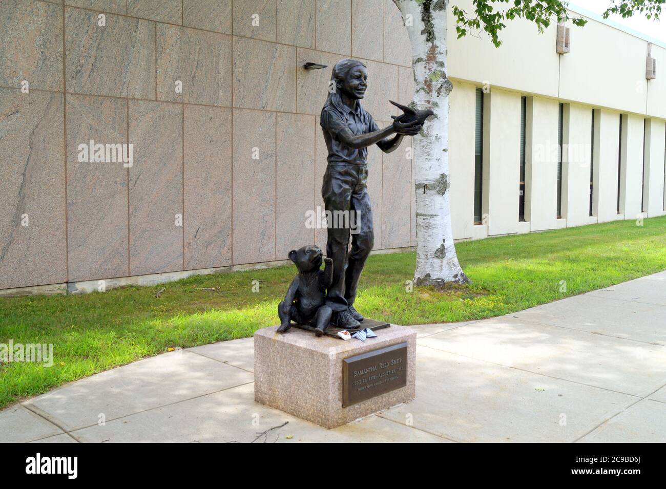 Sculpture of Samantha Smith with Peace Dove, located on the State ...