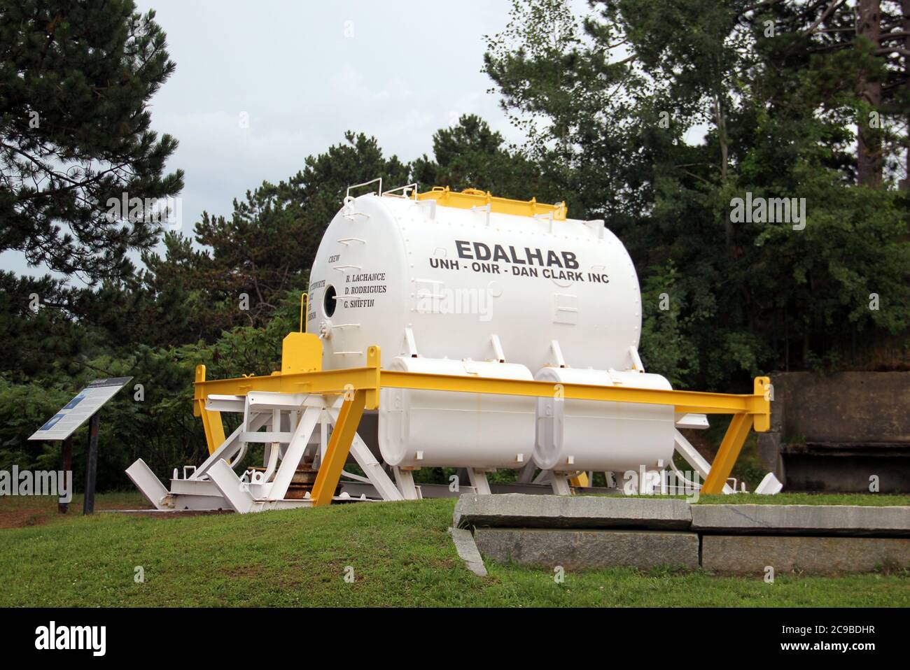 Underwater habitat EDALHAB (Engineering Design and Analysis Laboratory ...