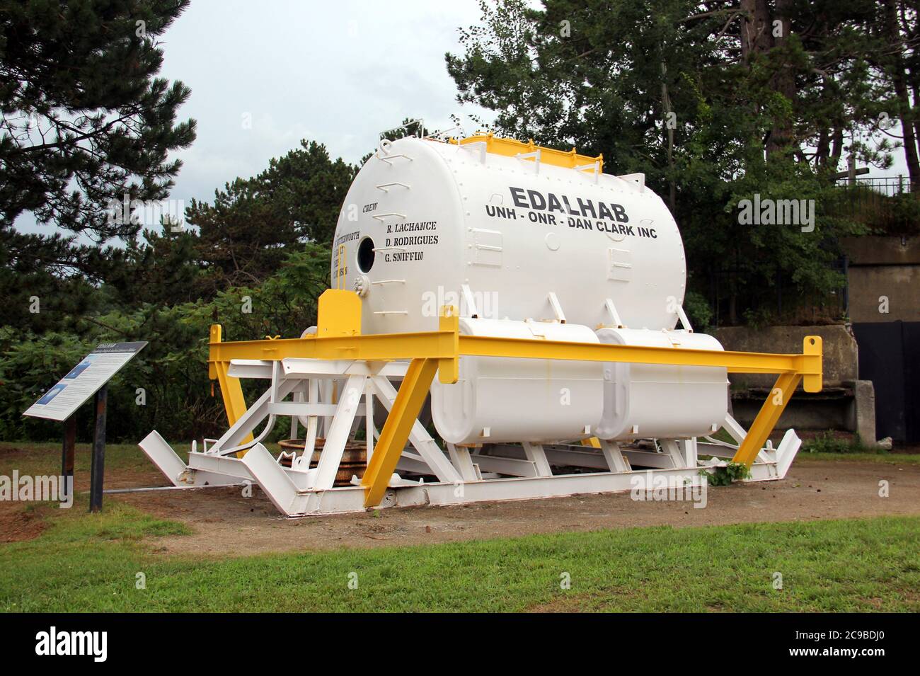 Underwater habitat EDALHAB (Engineering Design and Analysis Laboratory ...