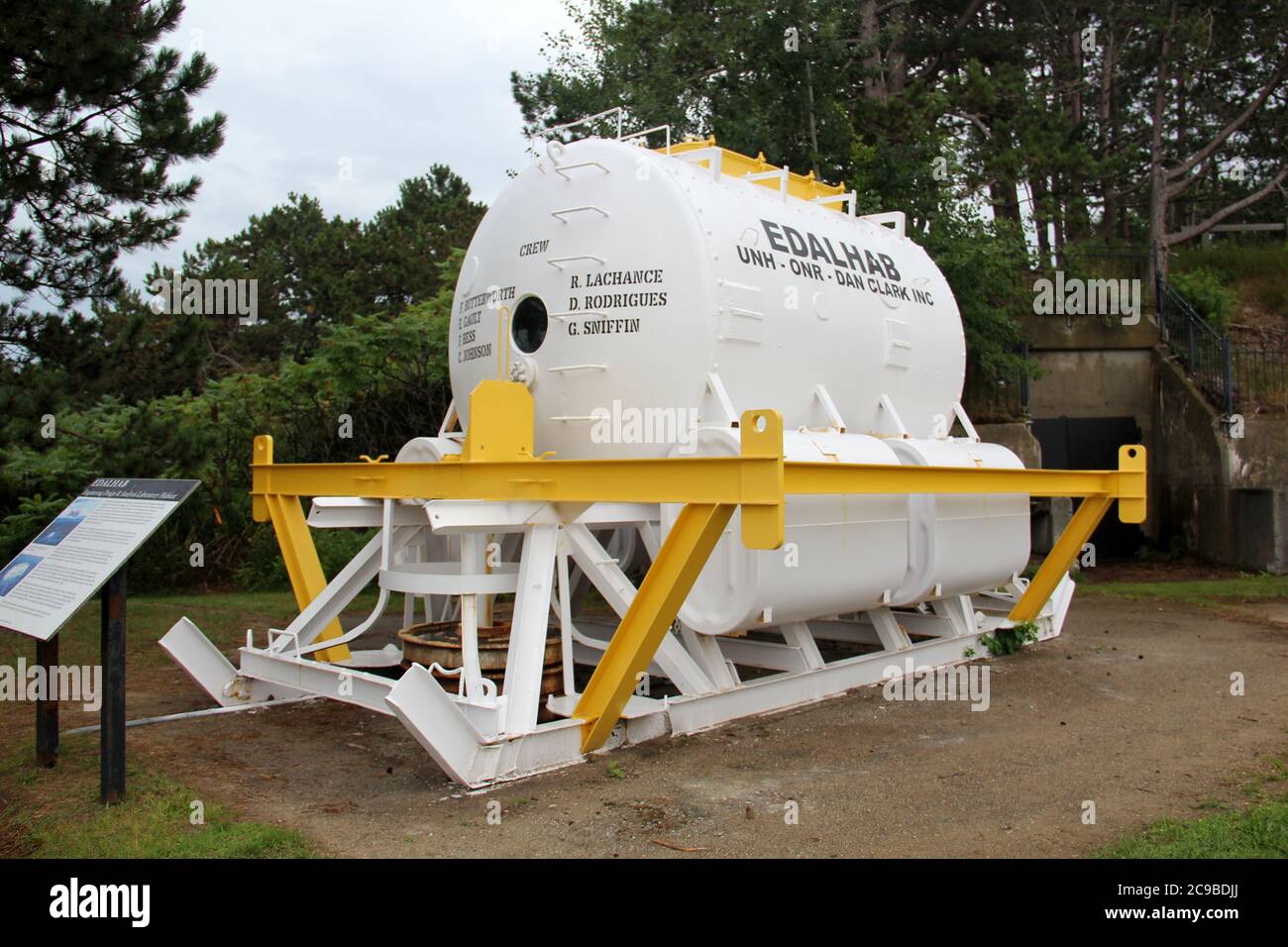 Underwater habitat EDALHAB (Engineering Design and Analysis Laboratory ...