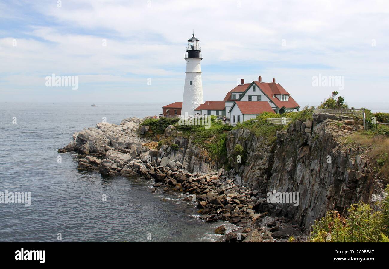Portland Head Light, historic lighthouse at the entrance of Portland ...