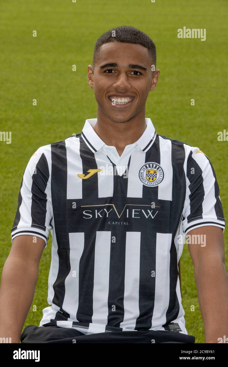 Football headshots portrait hi-res stock photography and images - Alamy