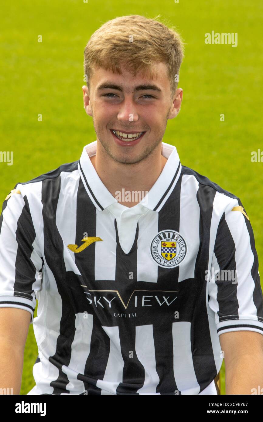 Jamieson lewis st mirren hi-res stock photography and images - Alamy
