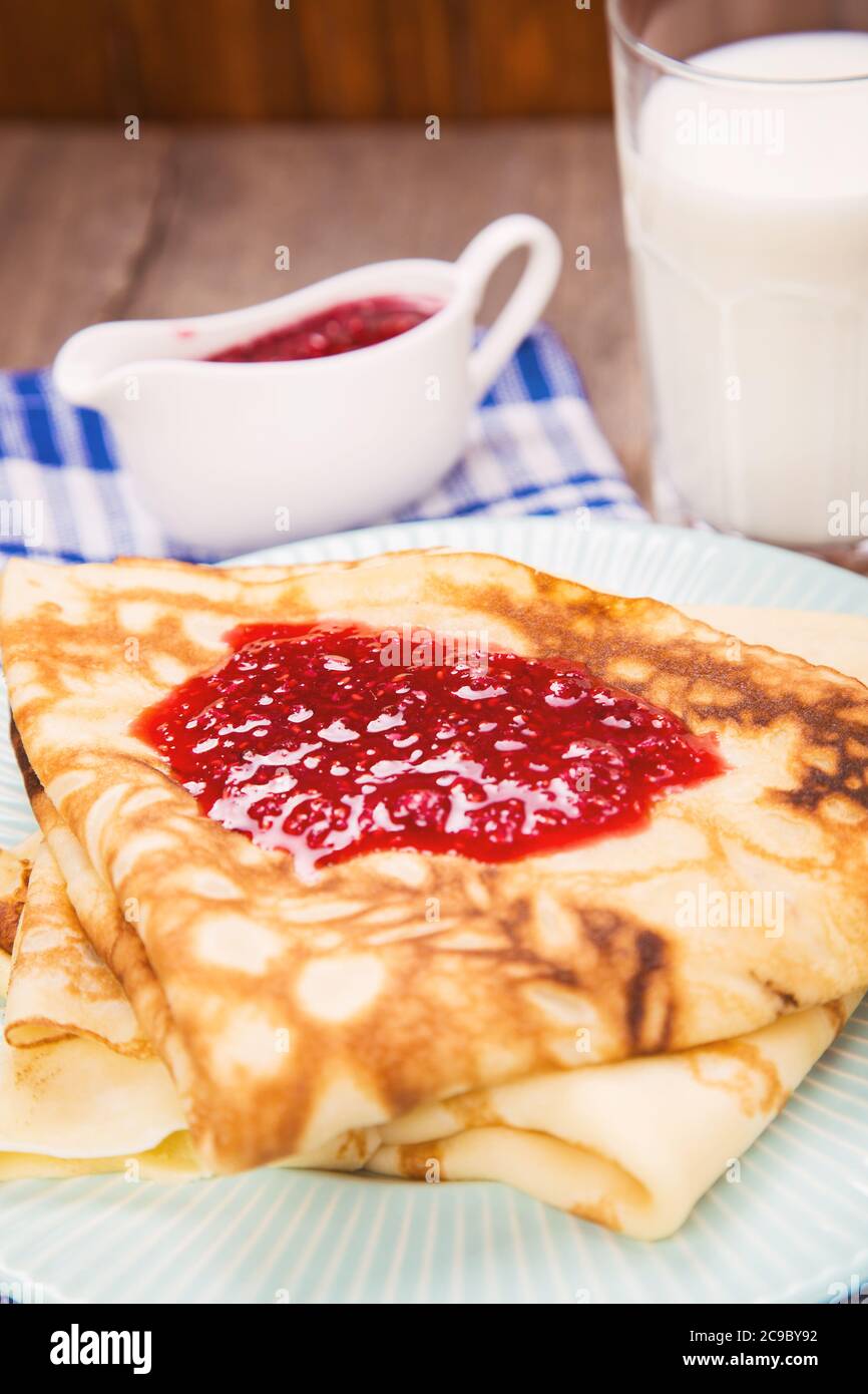 Pankaces hi-res stock photography and images - Alamy