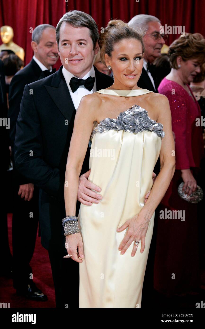 Matthew broderick and his wife hi-res stock photography and images - Alamy