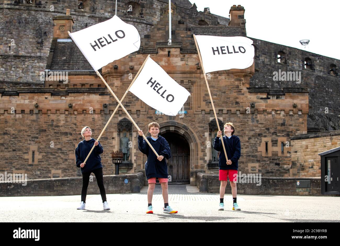 Edinburgh castle flags hi-res stock photography and images - Alamy