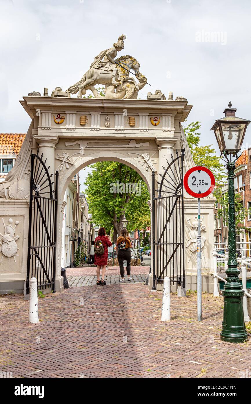 Doelen gate hi-res stock photography and images - Alamy