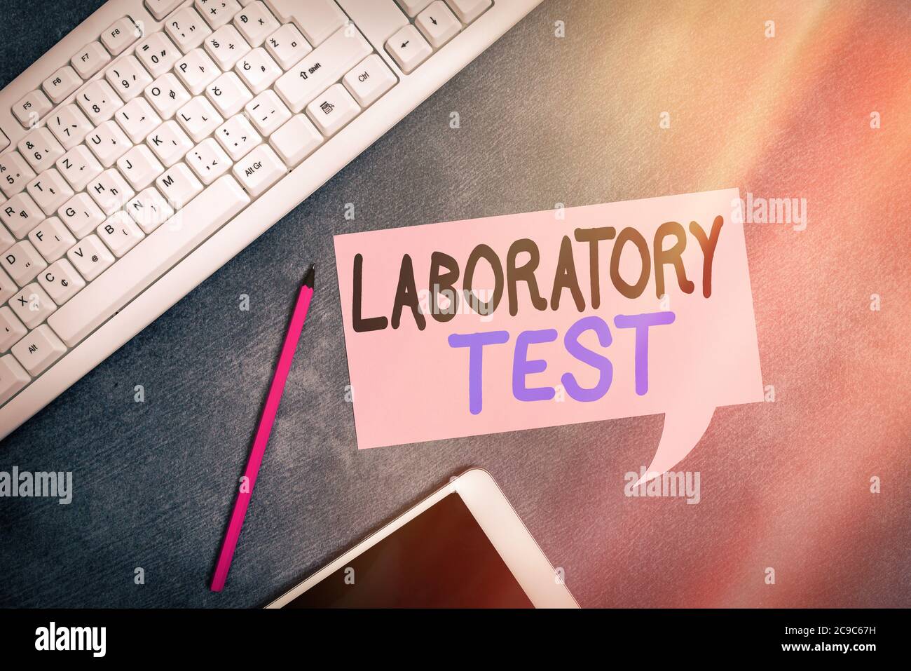 Forensic handwriting analysis hi-res stock photography and images - Alamy