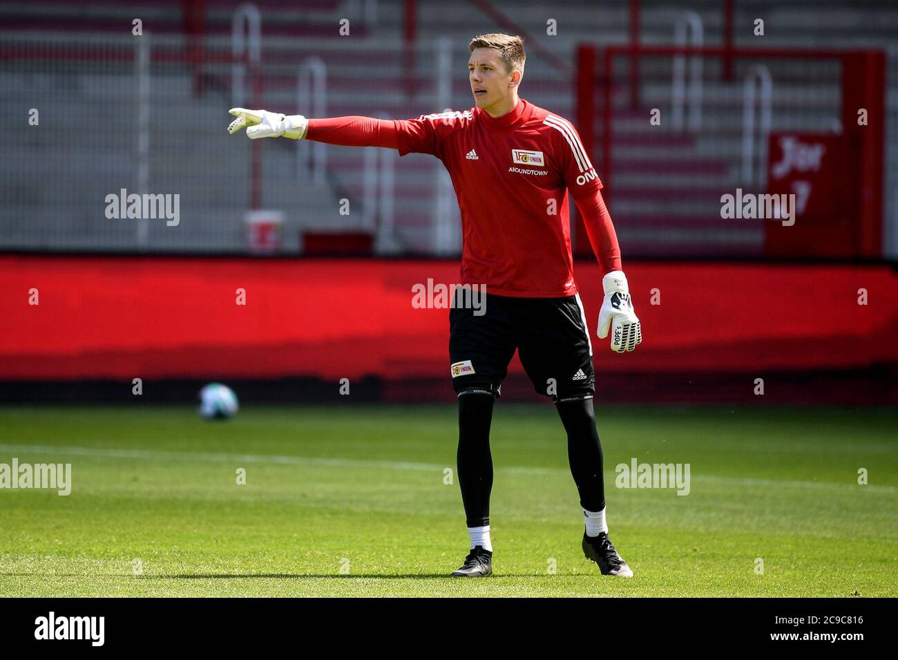 Clubless hi-res stock photography and images - Alamy