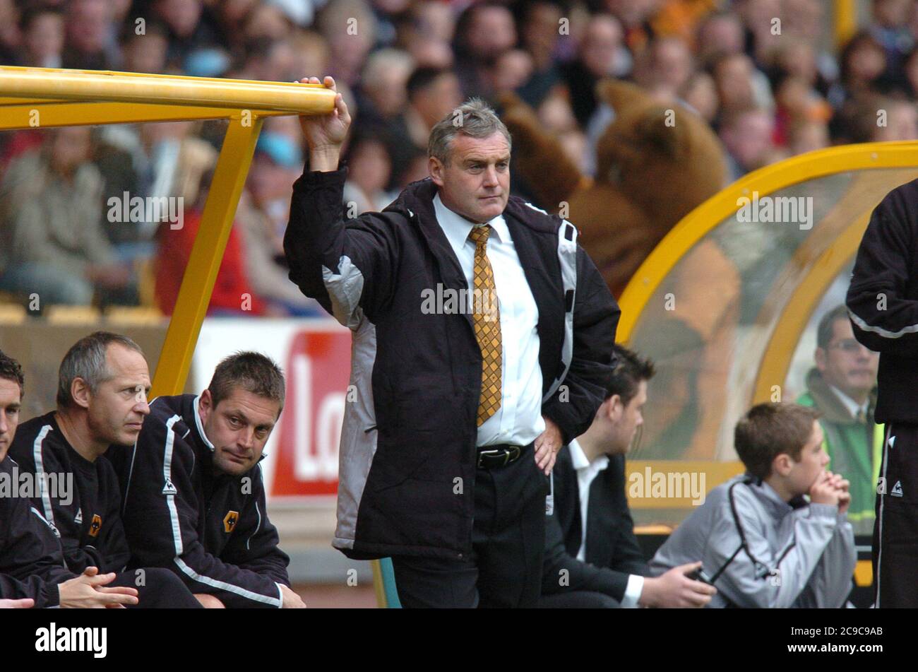 Wolverhampton Wanderers football Manager Dave Jones in 2004 Stock Photo ...