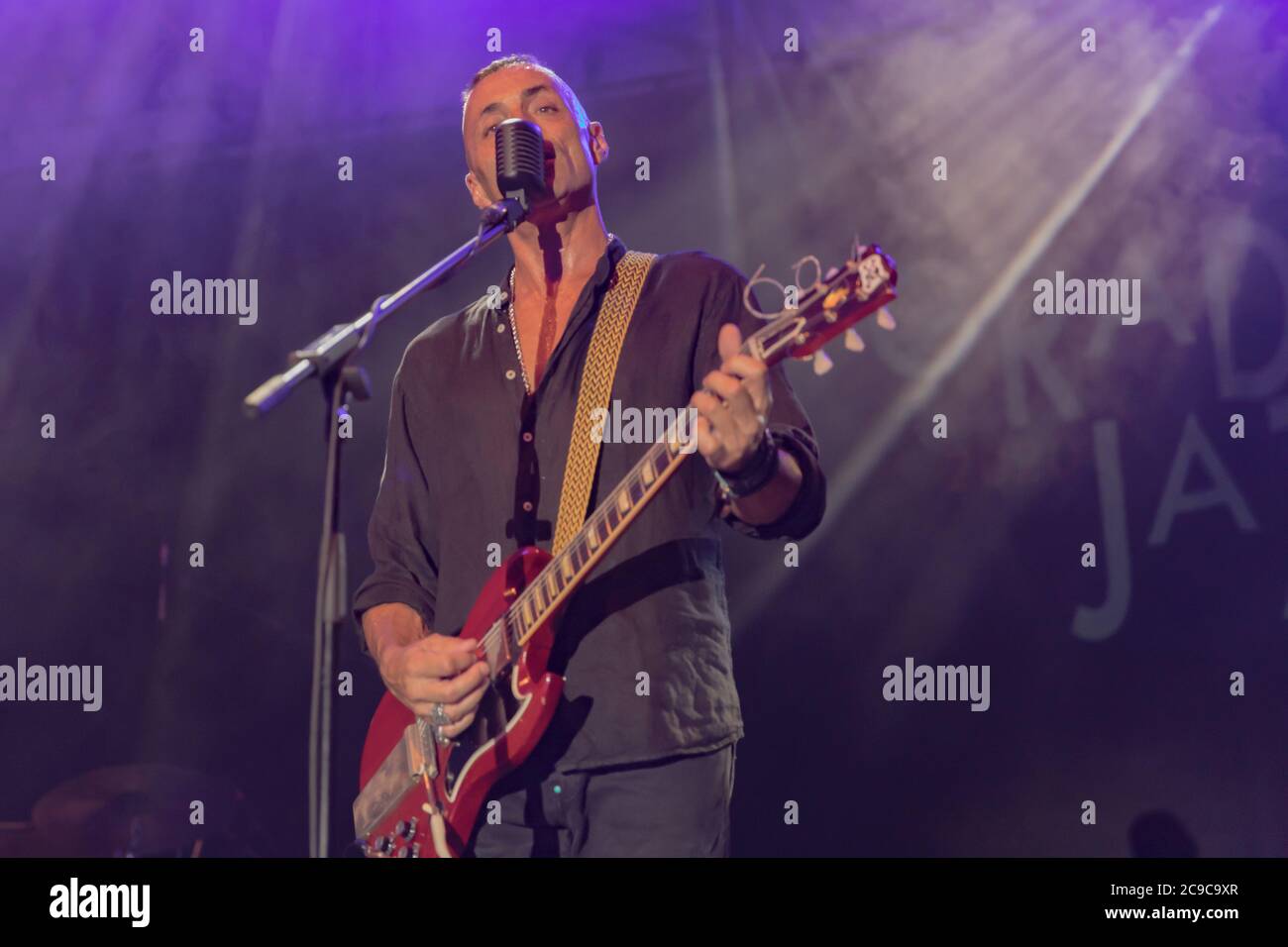 Alex Britti durante Alex Britti - GradoJazz2020, Concerto cantante ...