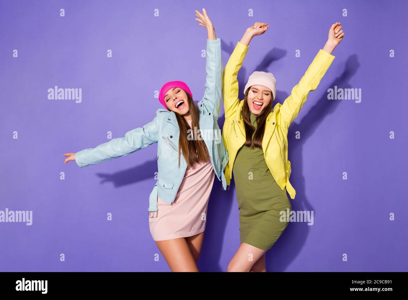 Portrait of nice attractive lovely charming dreamy cheerful cheery ...