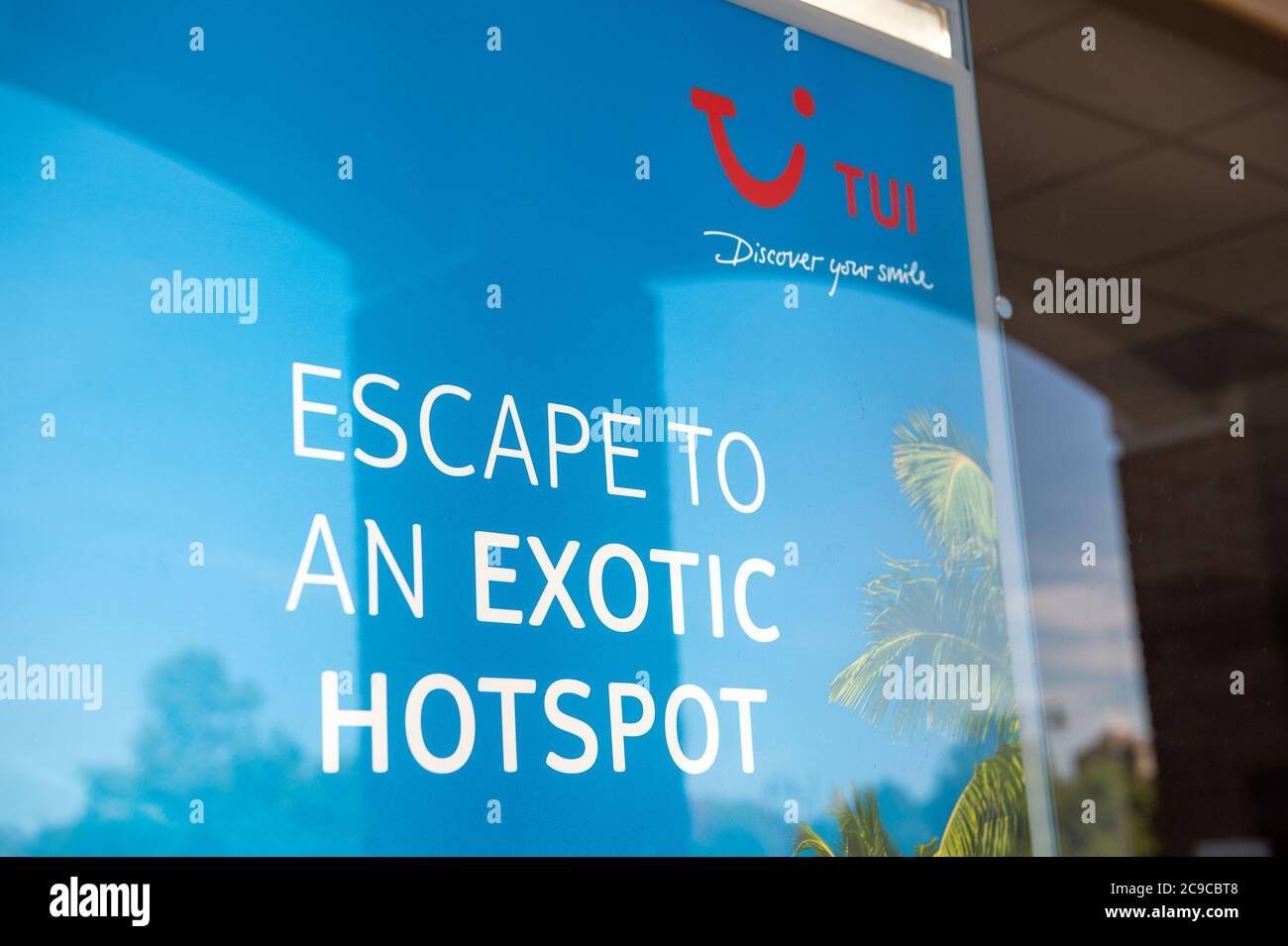 Tui foreign exchange hi-res stock photography and images - Alamy
