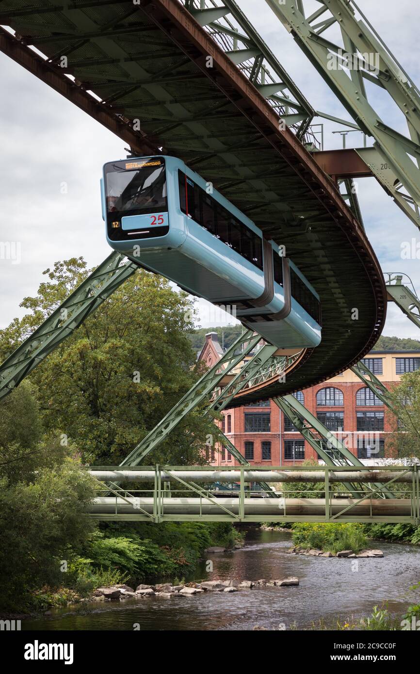 Wuppertal hanging railway hi-res stock photography and images - Alamy
