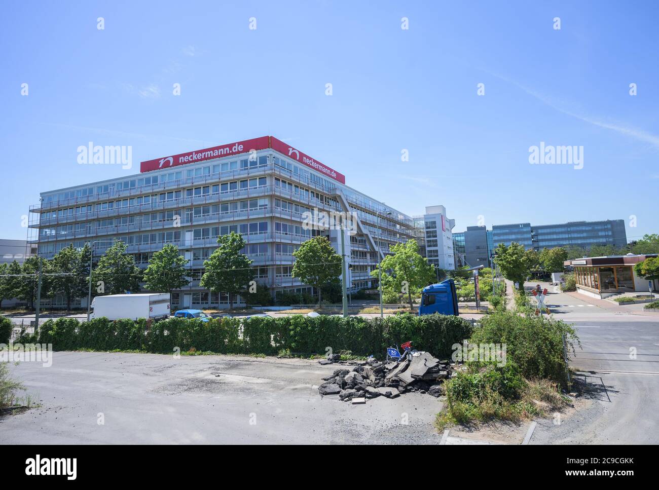 Neckermann logo hi-res stock photography and images - Alamy