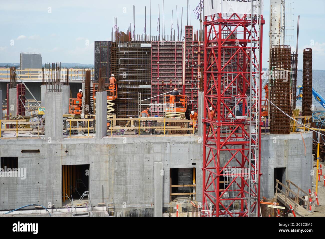 142 meters hi-res stock photography and images - Alamy