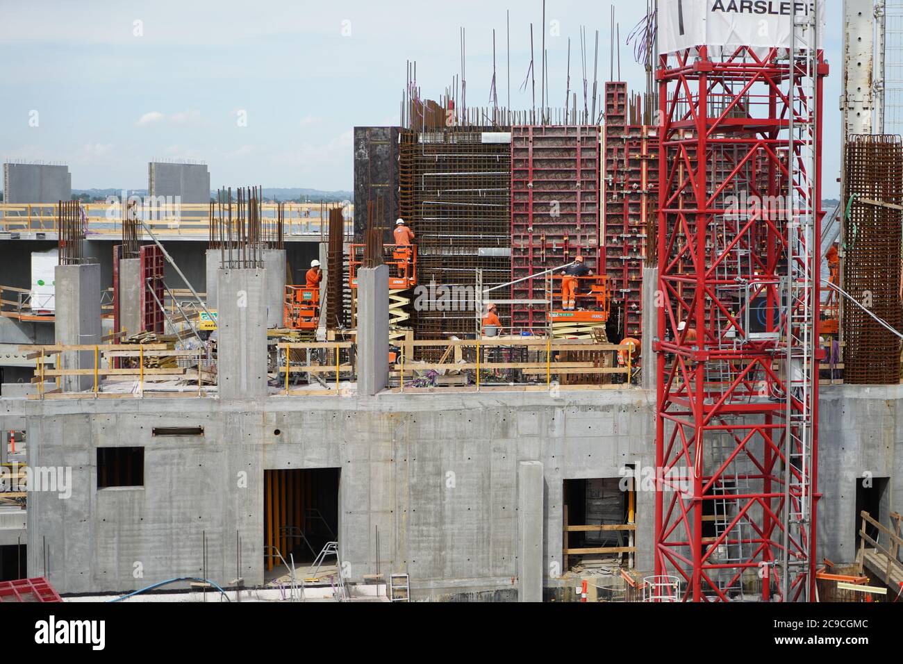 142 meters hi-res stock photography and images - Alamy