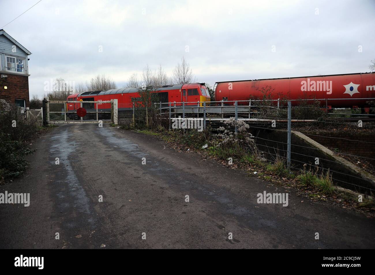 60040 "The Territorial Army Centenary" at Bishton Crossing with a ...