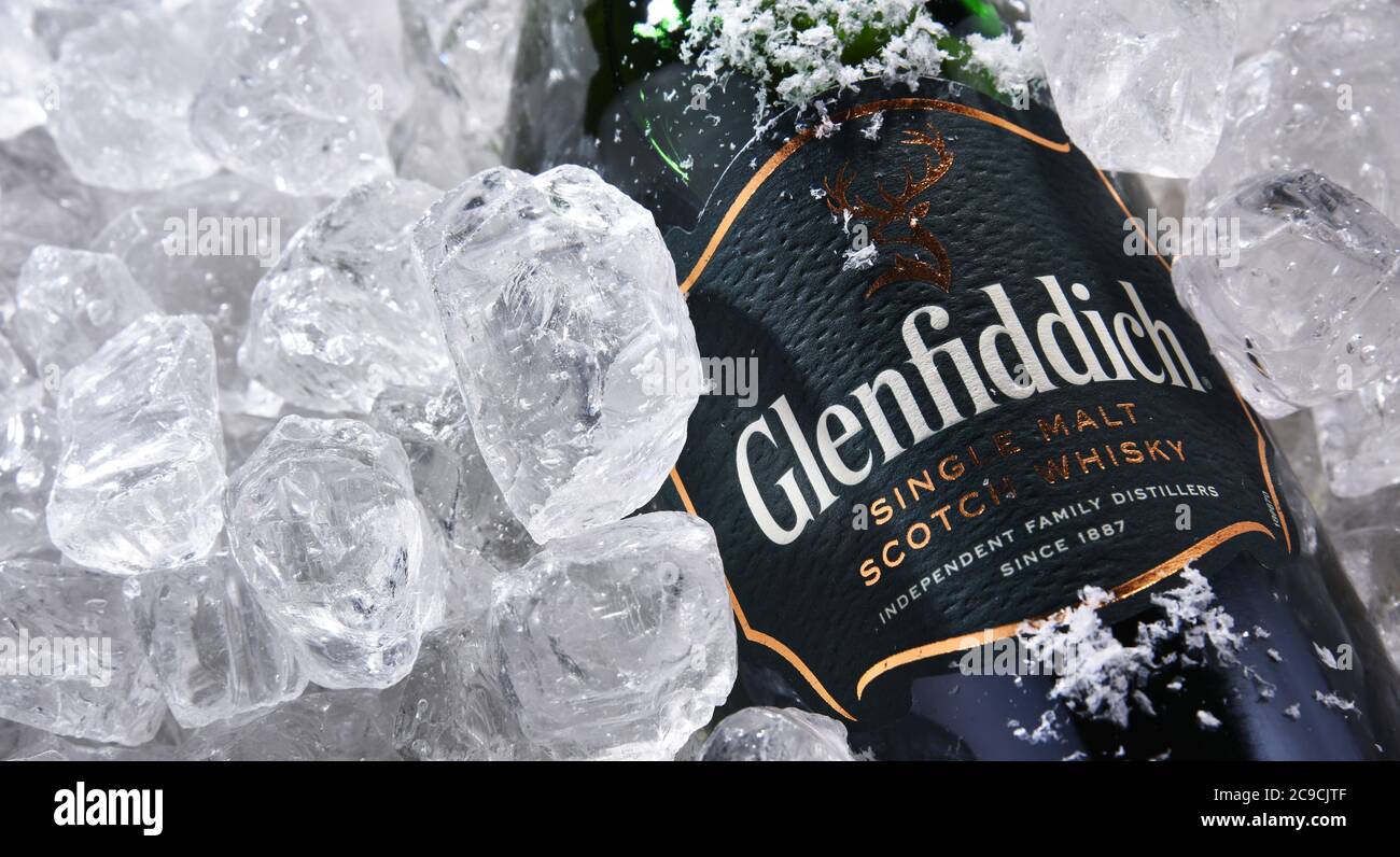 World's best single malt hi-res stock photography and images - Alamy