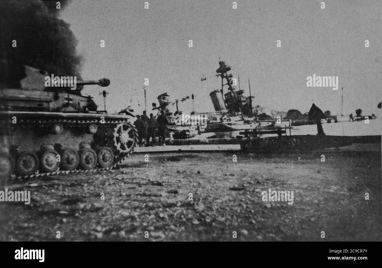 World War 2 - Dunkirk - German Tank Stock Photo - Alamy