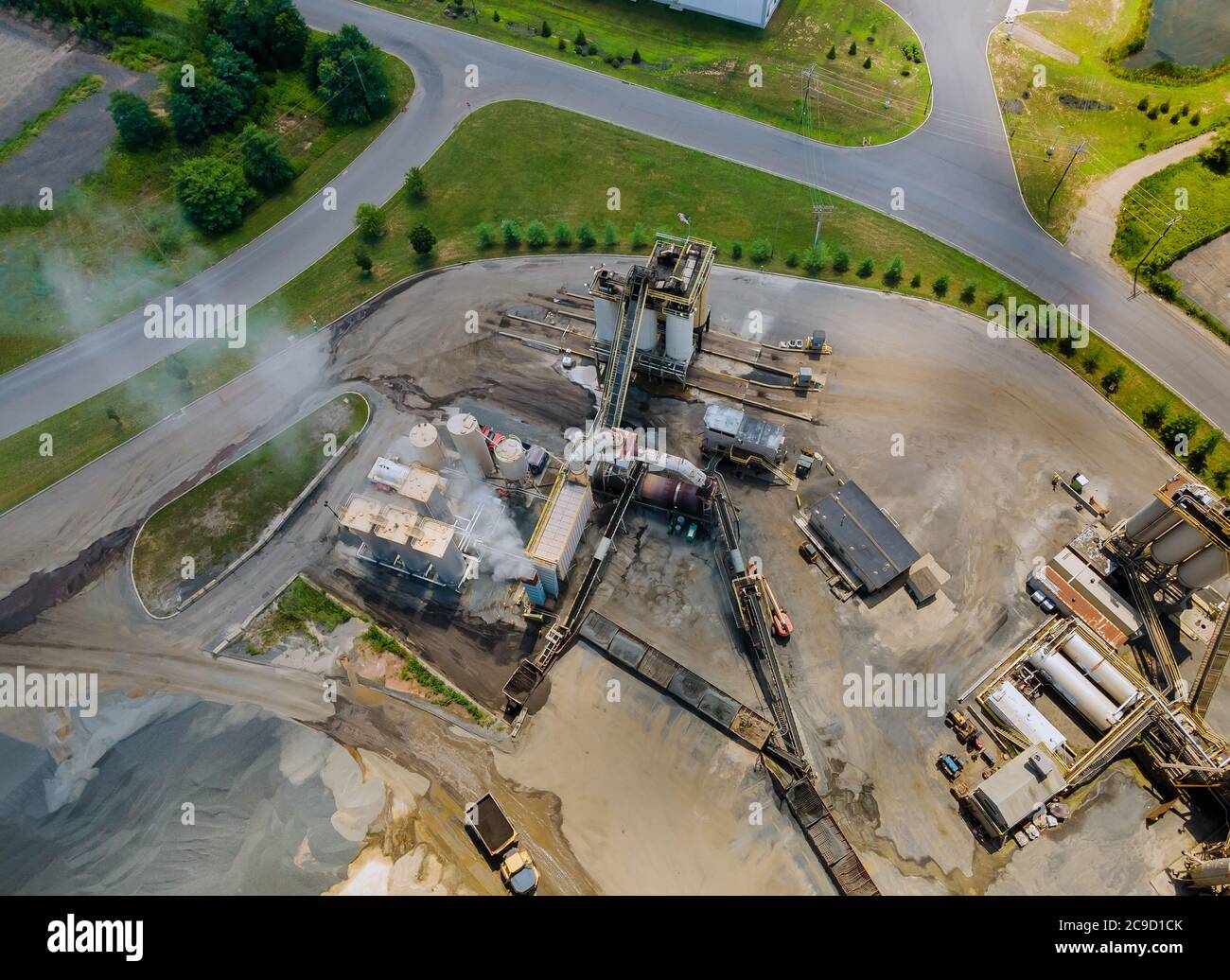 Asphalt plant hi-res stock photography and images - Alamy
