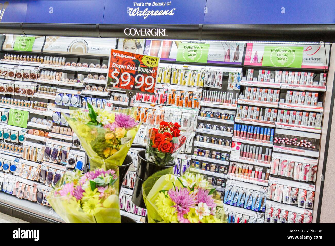 Pharmacy cosmetics display hi-res stock photography and images - Alamy