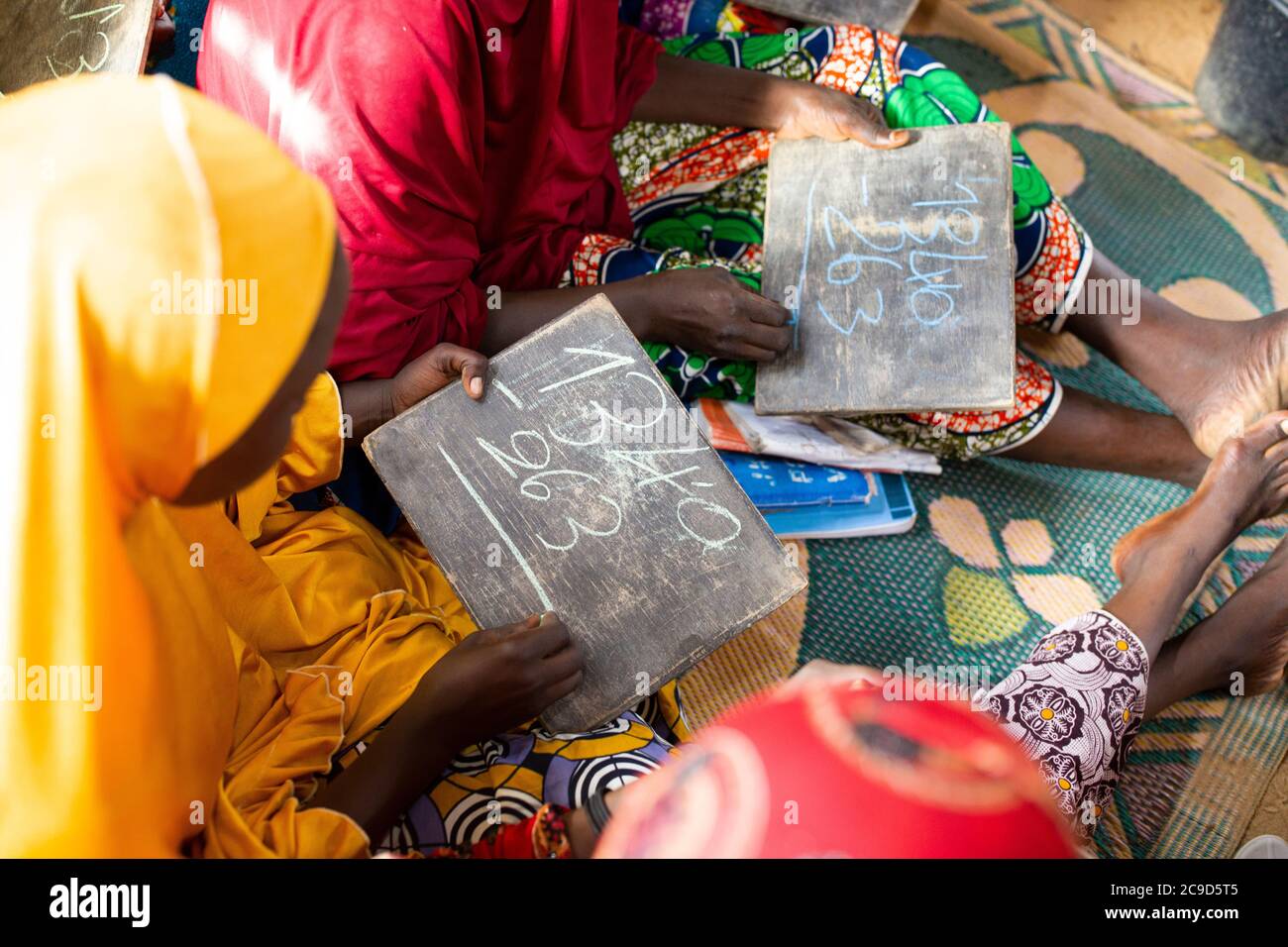Muslim burka classroom hi-res stock photography and images - Alamy