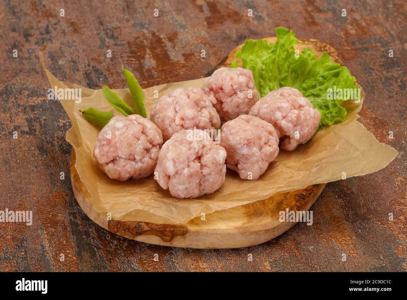 Homemade raw pork minced meatball ready for cooking Stock Photo - Alamy