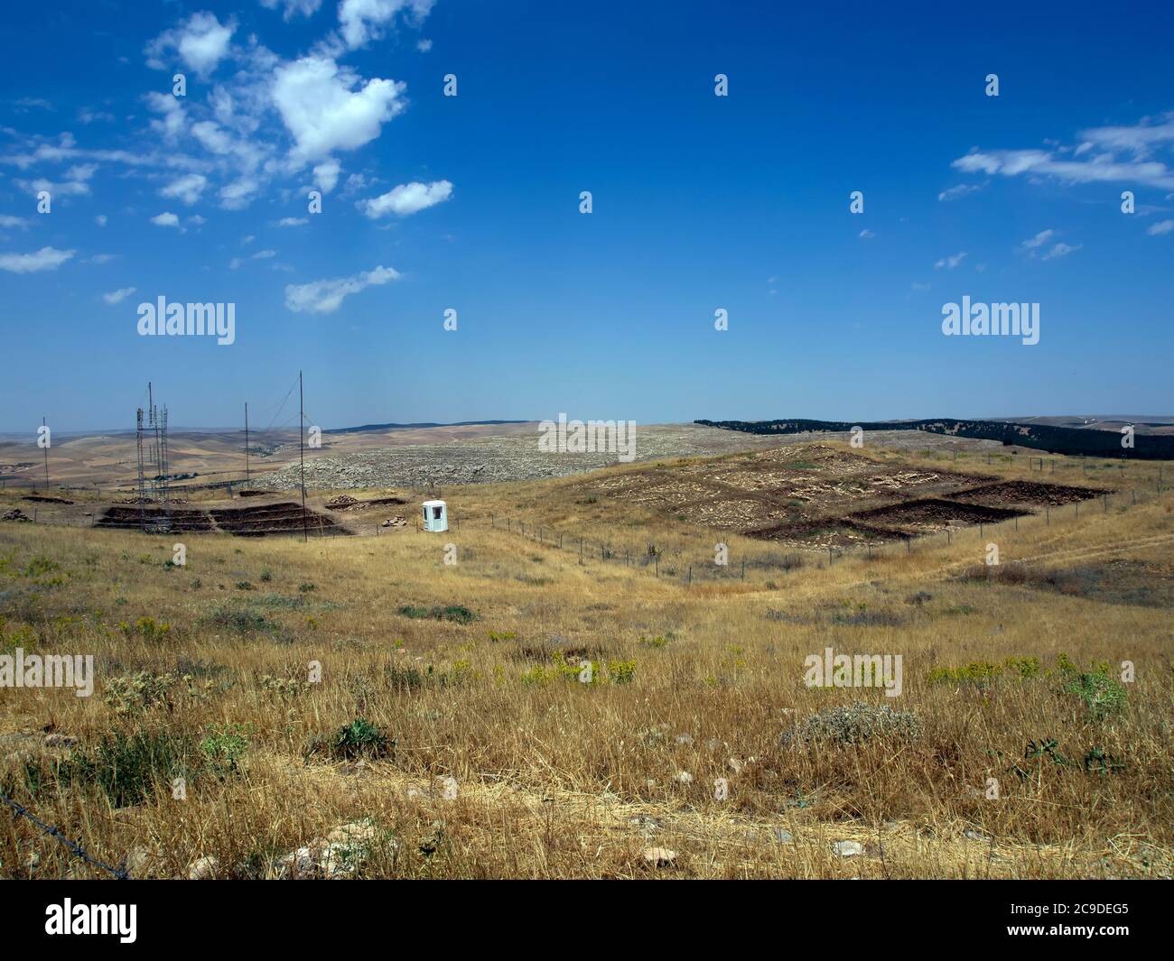 Neolithic structures hi-res stock photography and images - Alamy