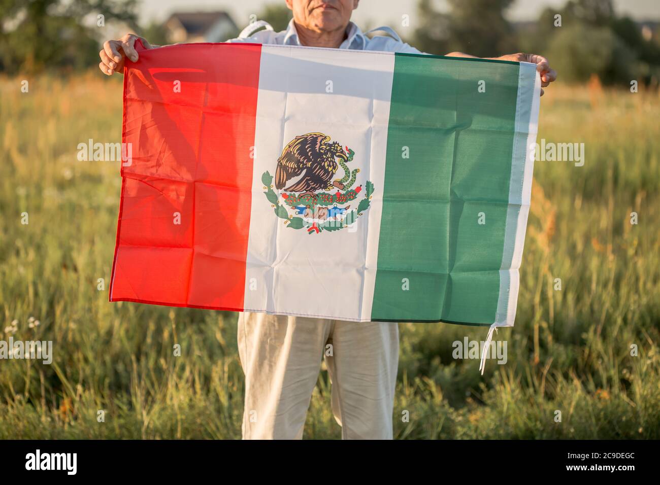 Mexico flag 1810 hi-res stock photography and images - Alamy