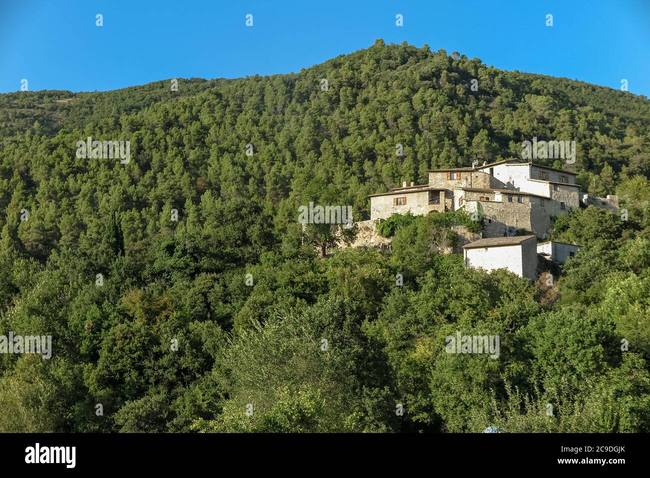 Small italian village hi-res stock photography and images - Alamy