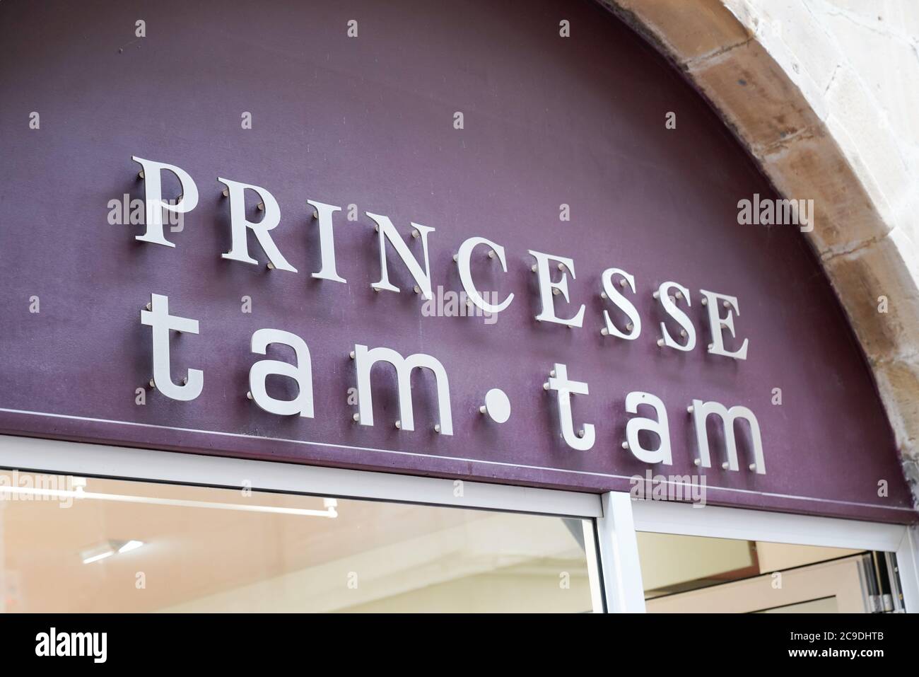 Fashion concept store paris hi-res stock photography and images - Alamy