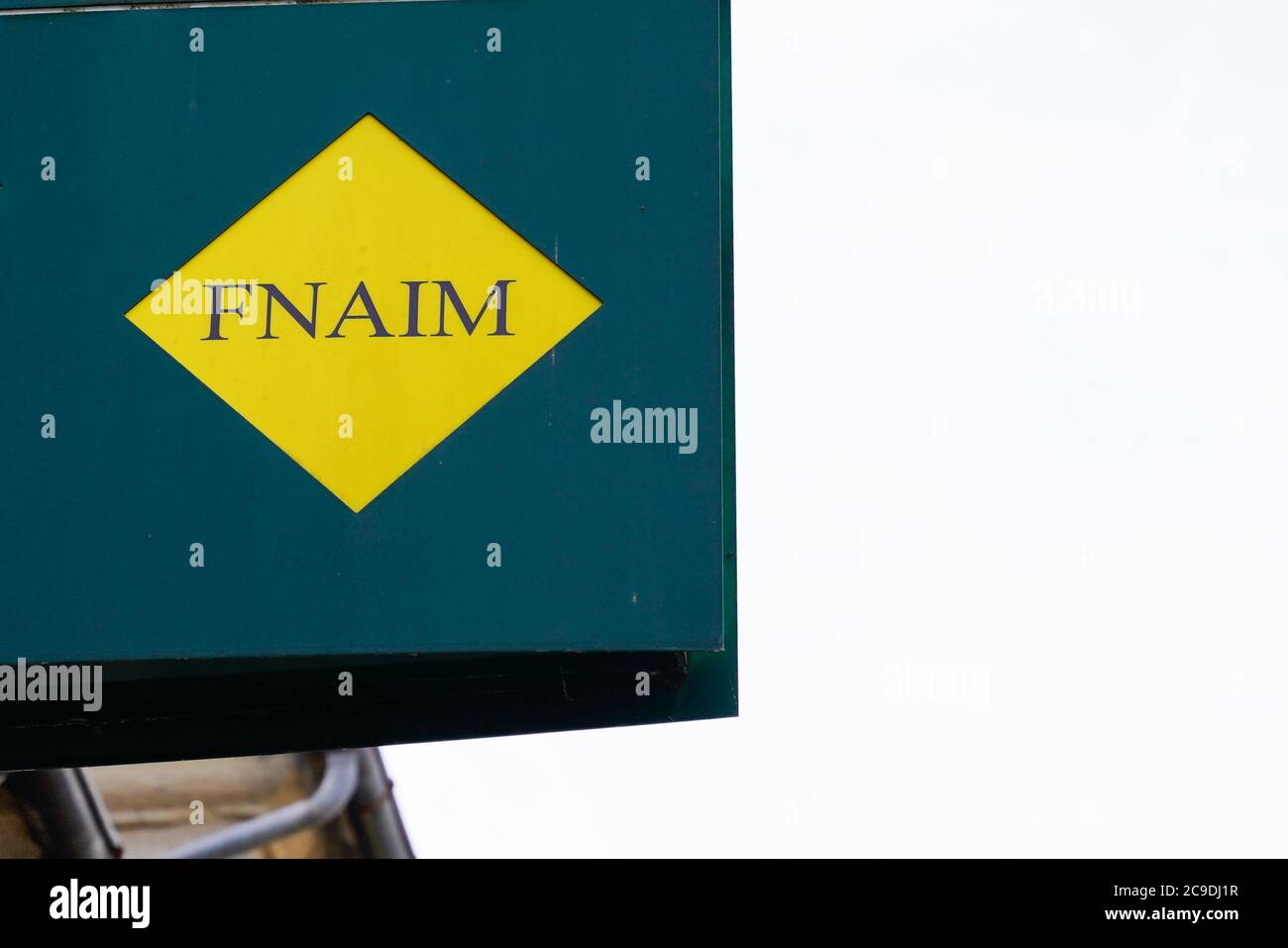 Fnaim logo hi-res stock photography and images - Alamy