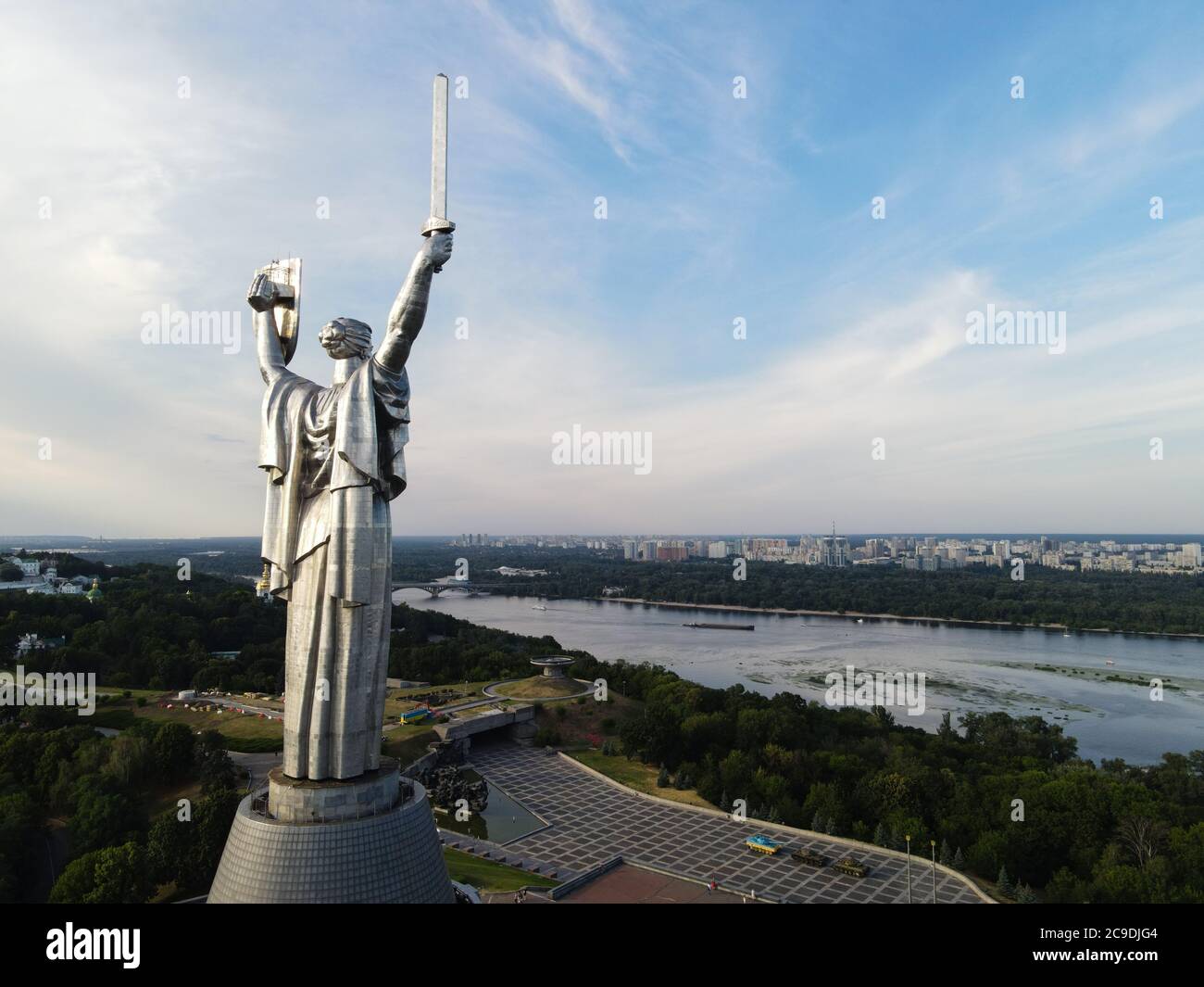 Kyiv motherland mother statue shot hi-res stock photography and images ...