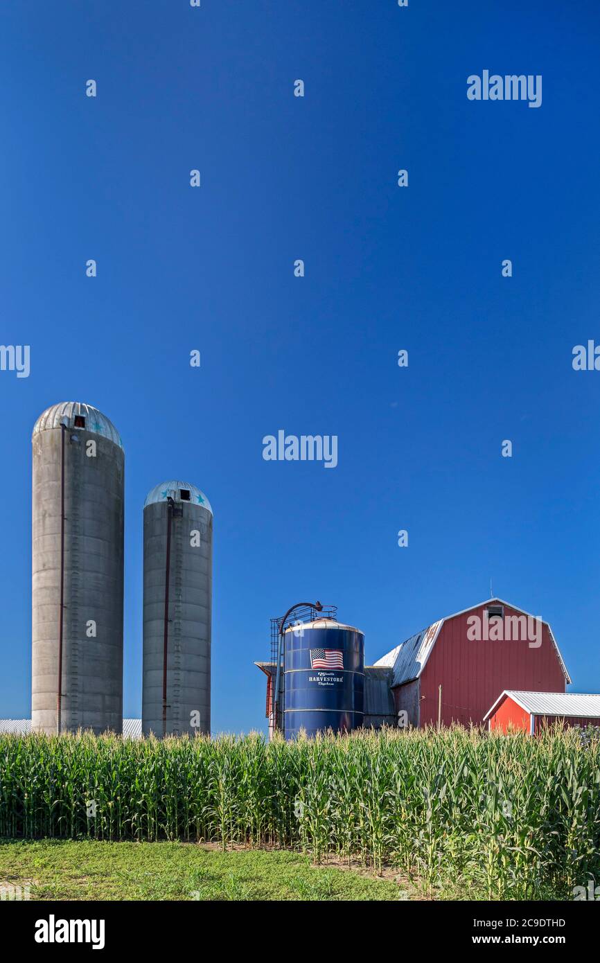 Silo silos farm hi-res stock photography and images - Alamy