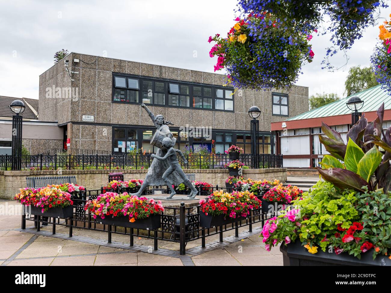 Scottish sculptor david annand hi-res stock photography and images - Alamy