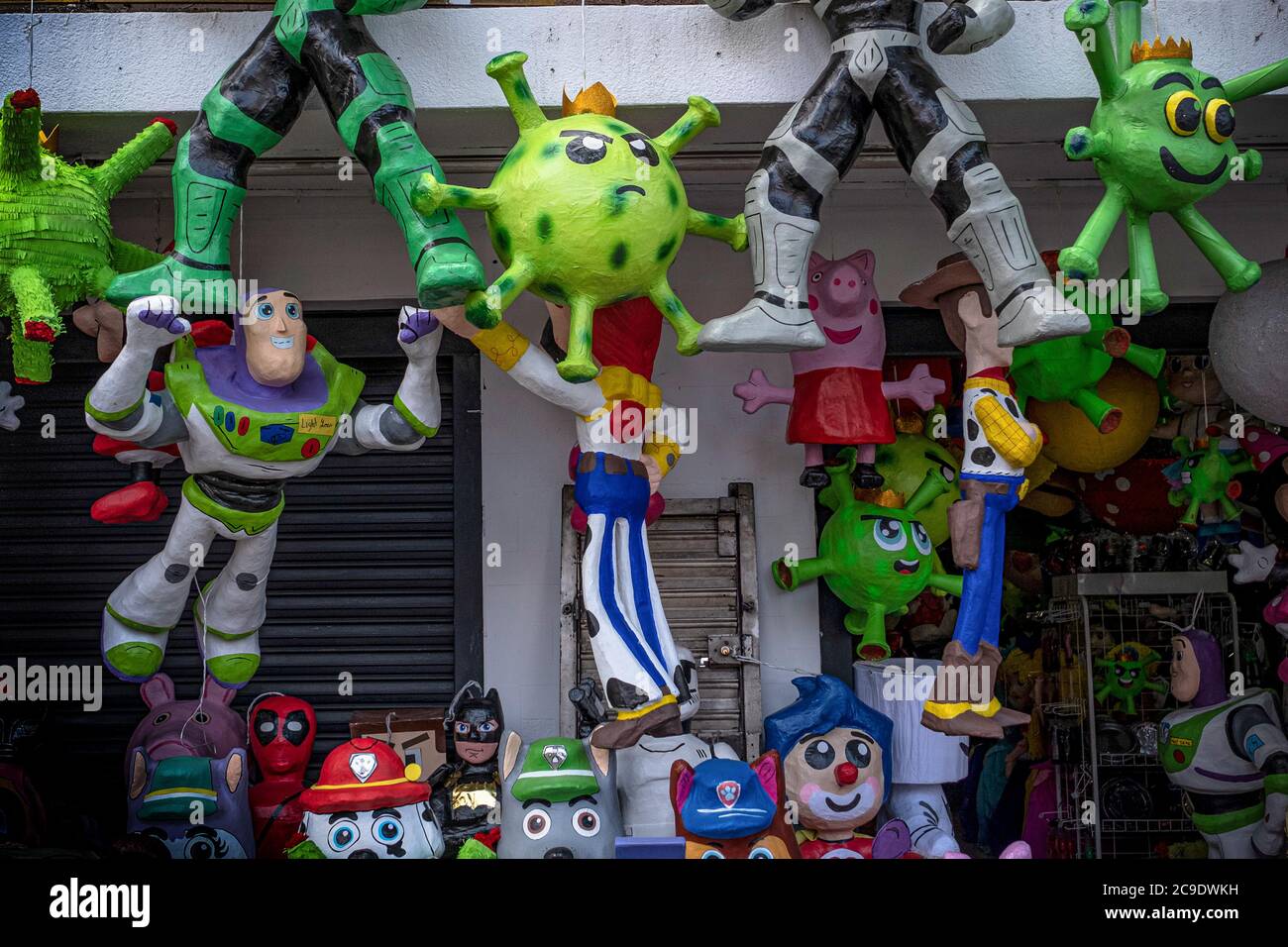 Mexiko Stadt, Mexico. 30th July, 2020. Toys that are supposed to ...