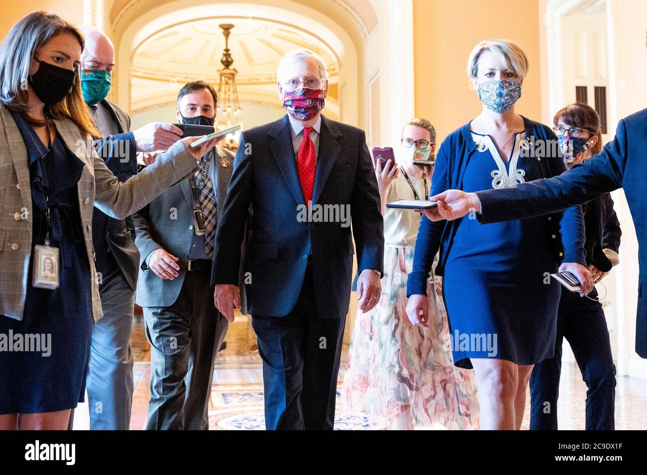 Senator mcconnell office hi-res stock photography and images - Alamy