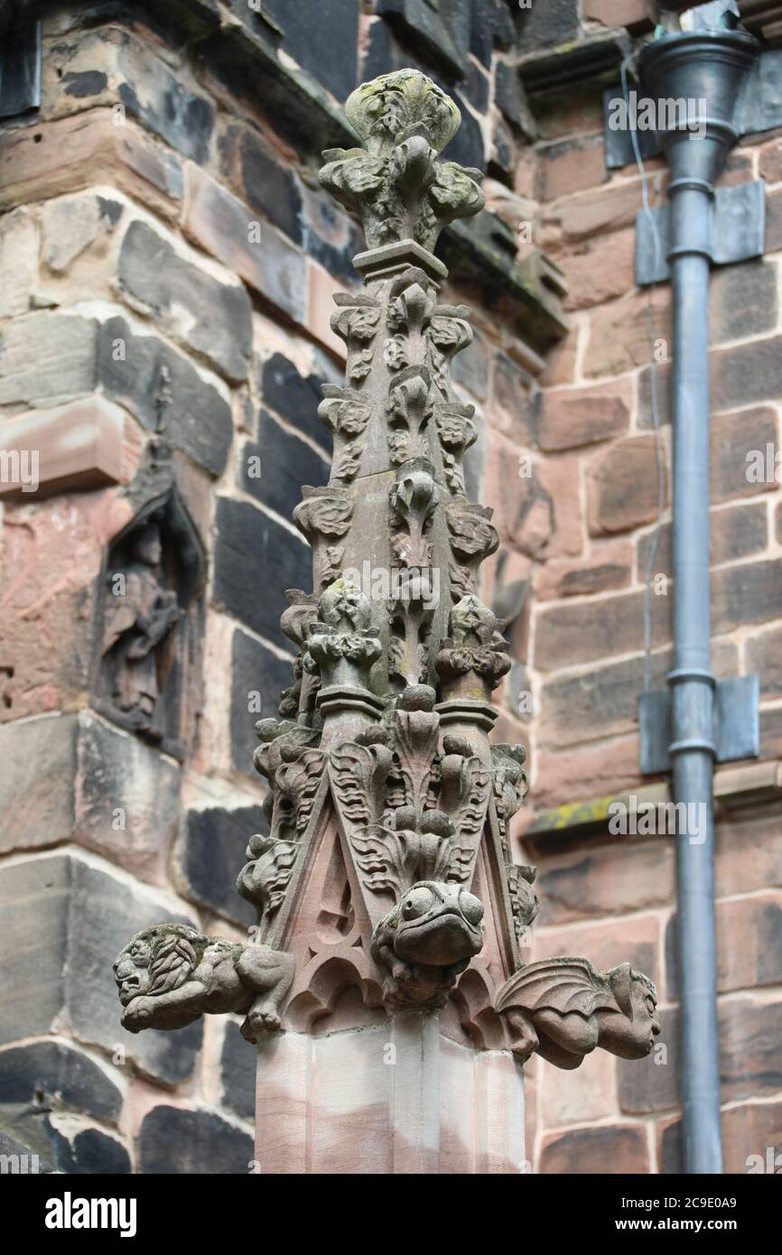Stonework at Saint Marys Church in Nantwich Stock Photo - Alamy