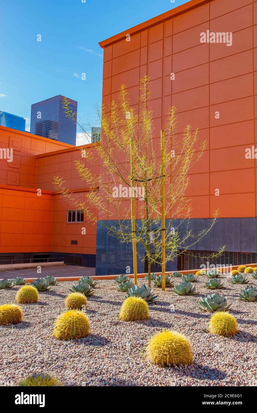 Building structure yellow orange hi-res stock photography and images ...